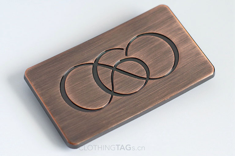 Custom design metal tags and labels for your clothing